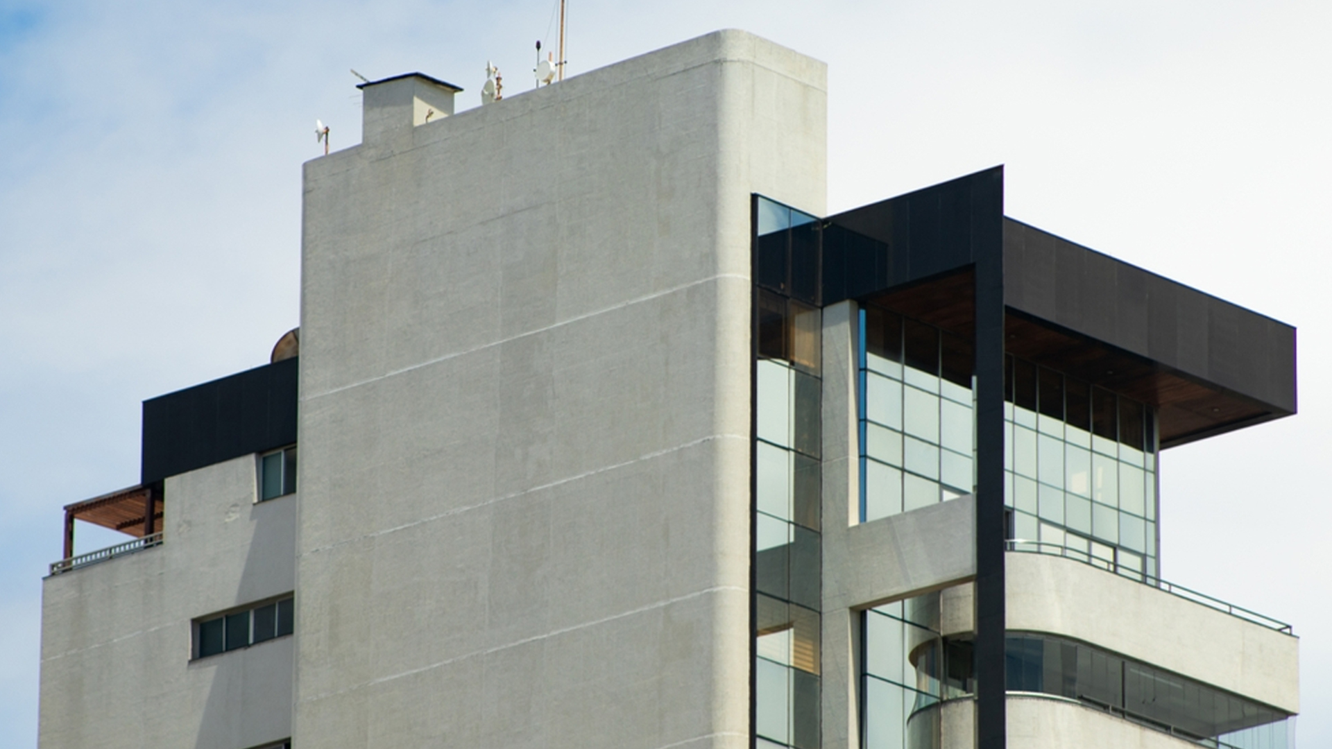 Commercial Roof Installation - Aastro Roofing Company